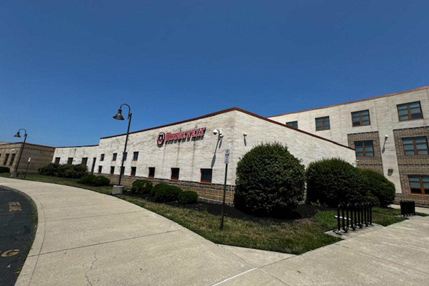 Roosevelt Elementary Photo Gallery - Dayton Public Schools